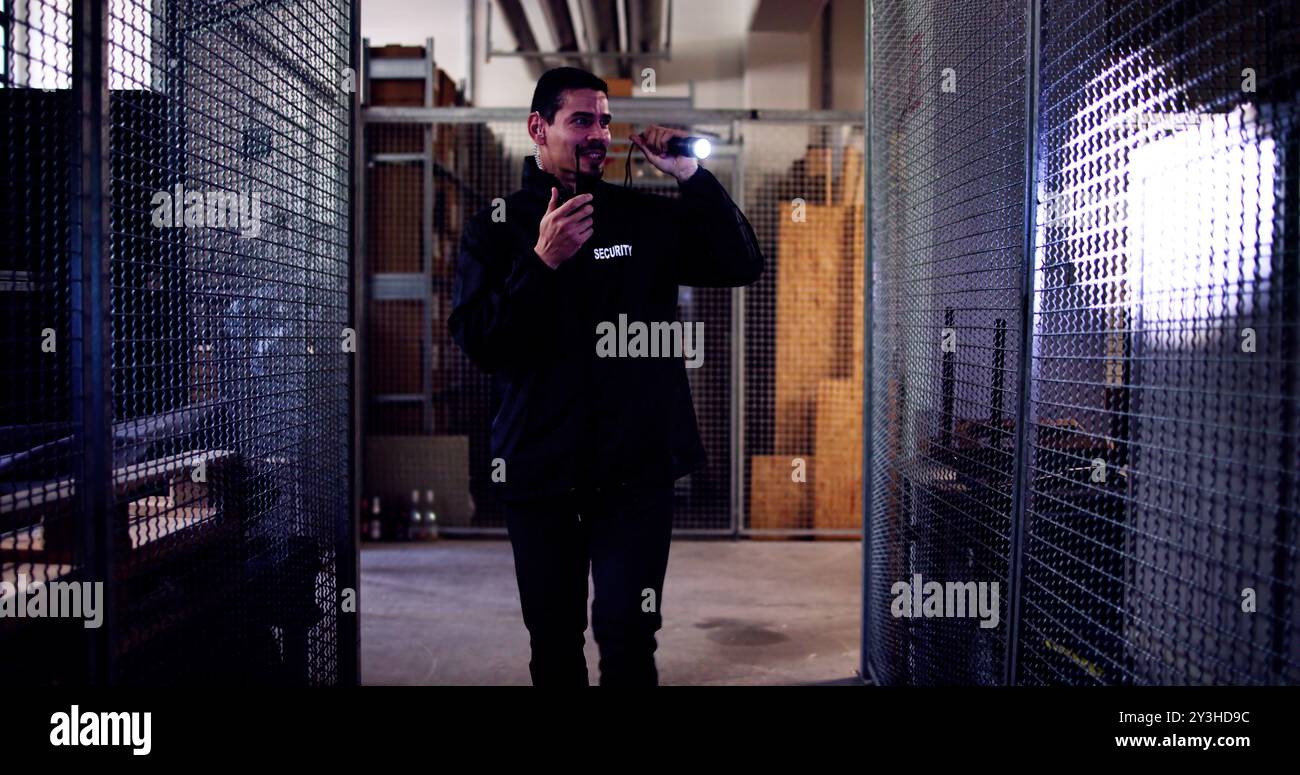 Officer using flashlight hi-res stock photography and images - Alamy