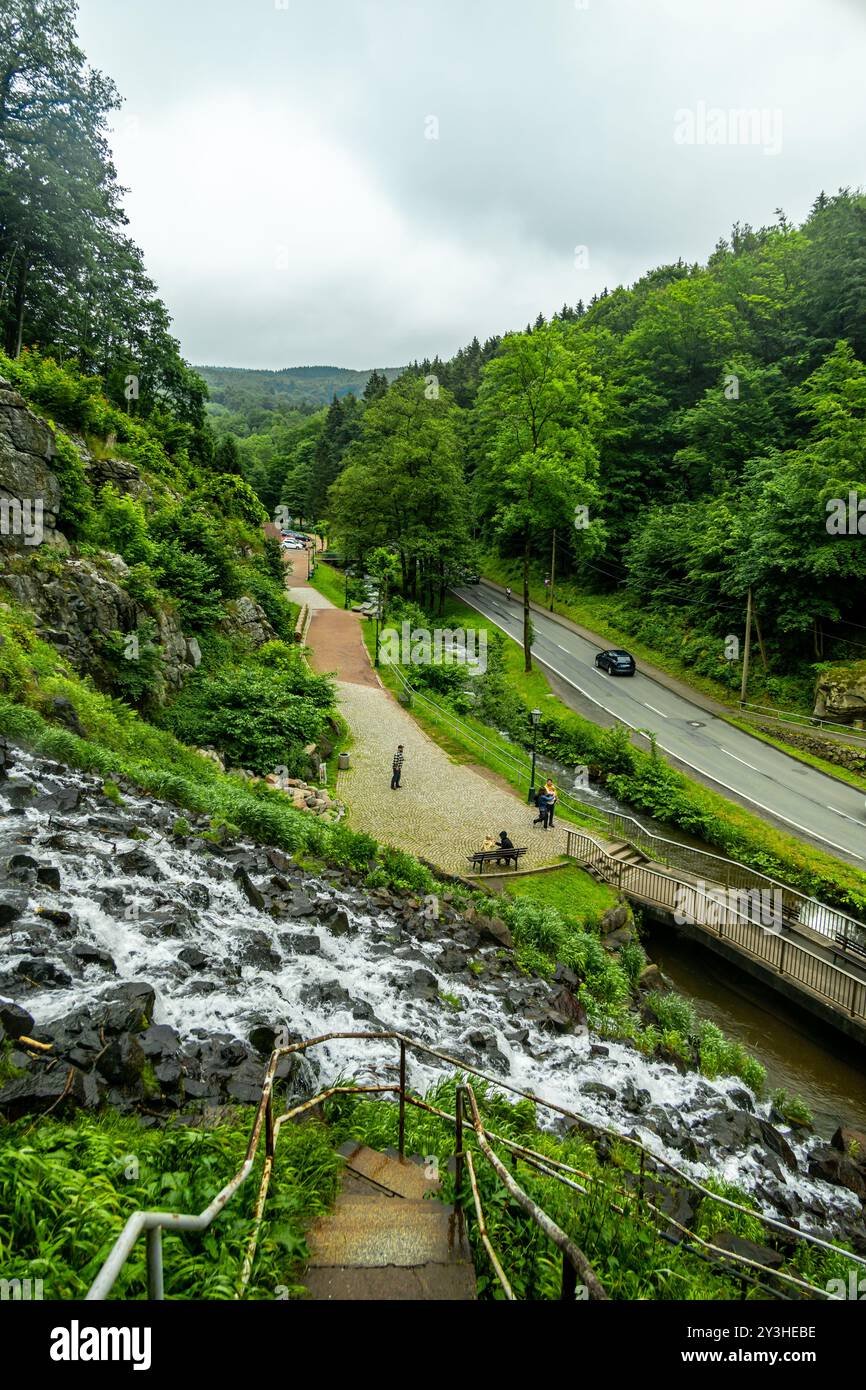 A springtime hike around the tourist attraction in Brotterode-Trusetal ...