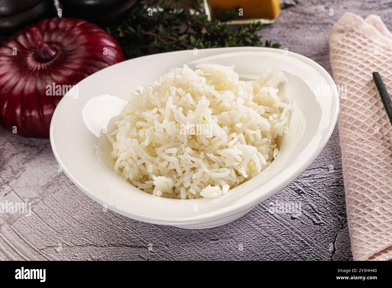 Indian cuisine Steamed basmati rice in the bowl Stock Photo - Alamy