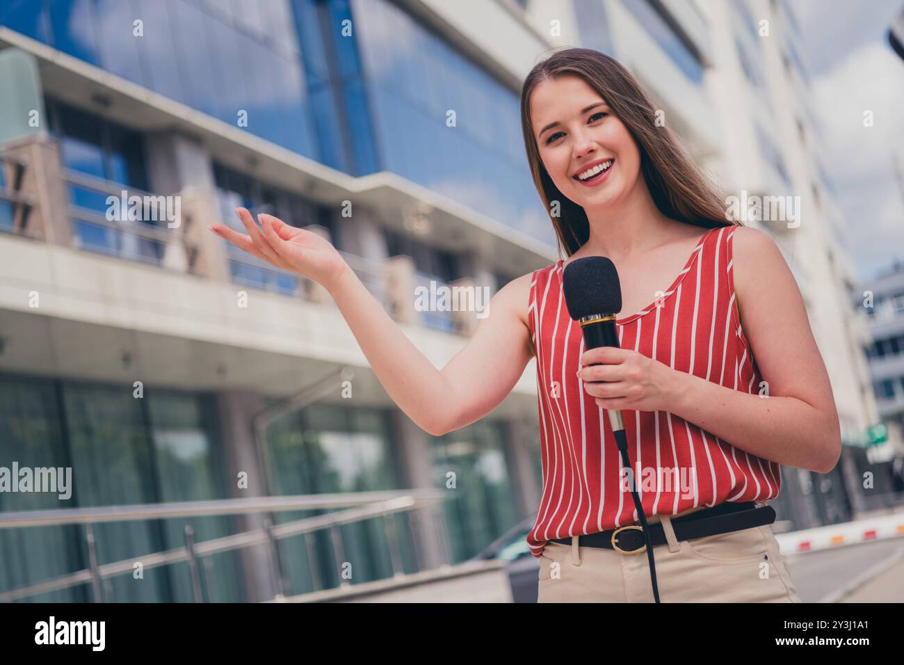 Photo of lovely pretty nice woman journalist correspondent speaking in ...