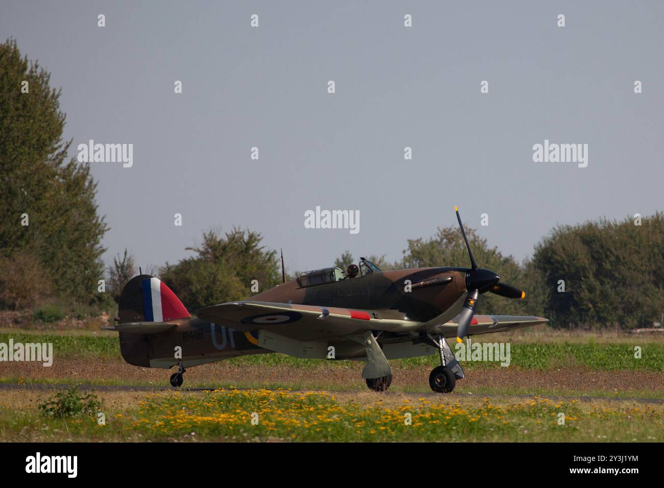 Avion militaire spitfire hi-res stock photography and images - Alamy