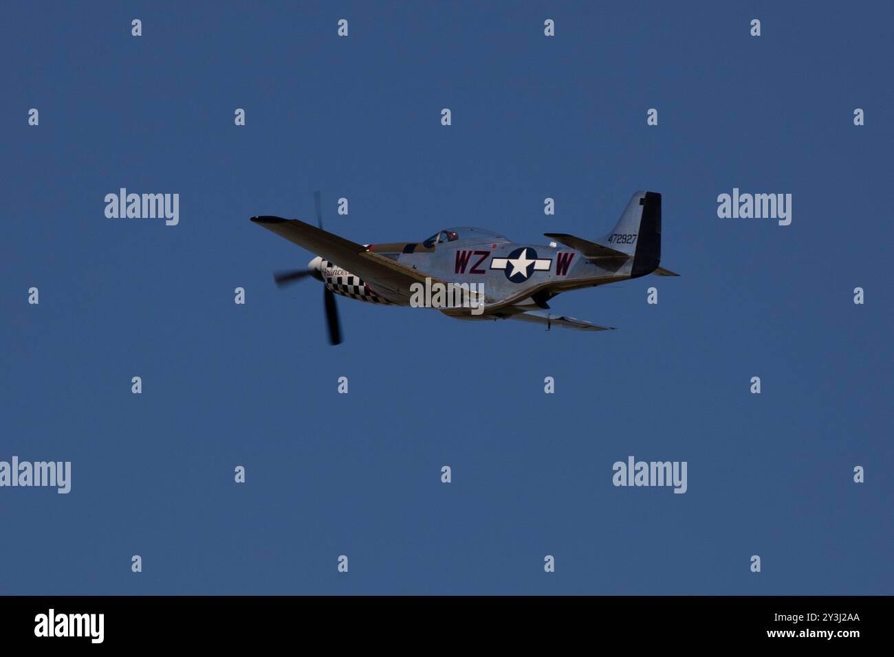 The Air Legend festival at Villaroche aerodrome, every second weekend ...