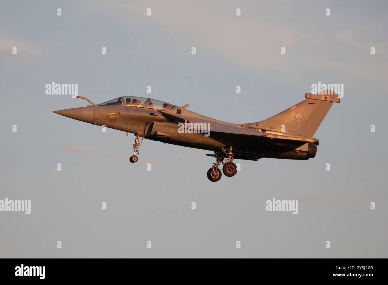 The Air Legend festival at Villaroche aerodrome, every second weekend ...