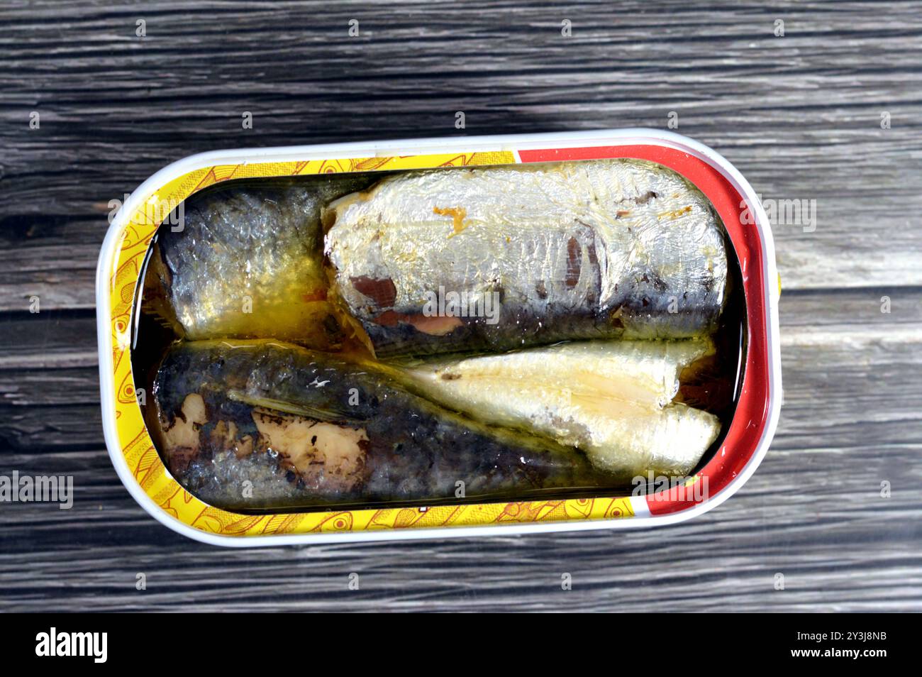 Canned spiced Sardines in vegetable oil, easy opening, sardine fish ...