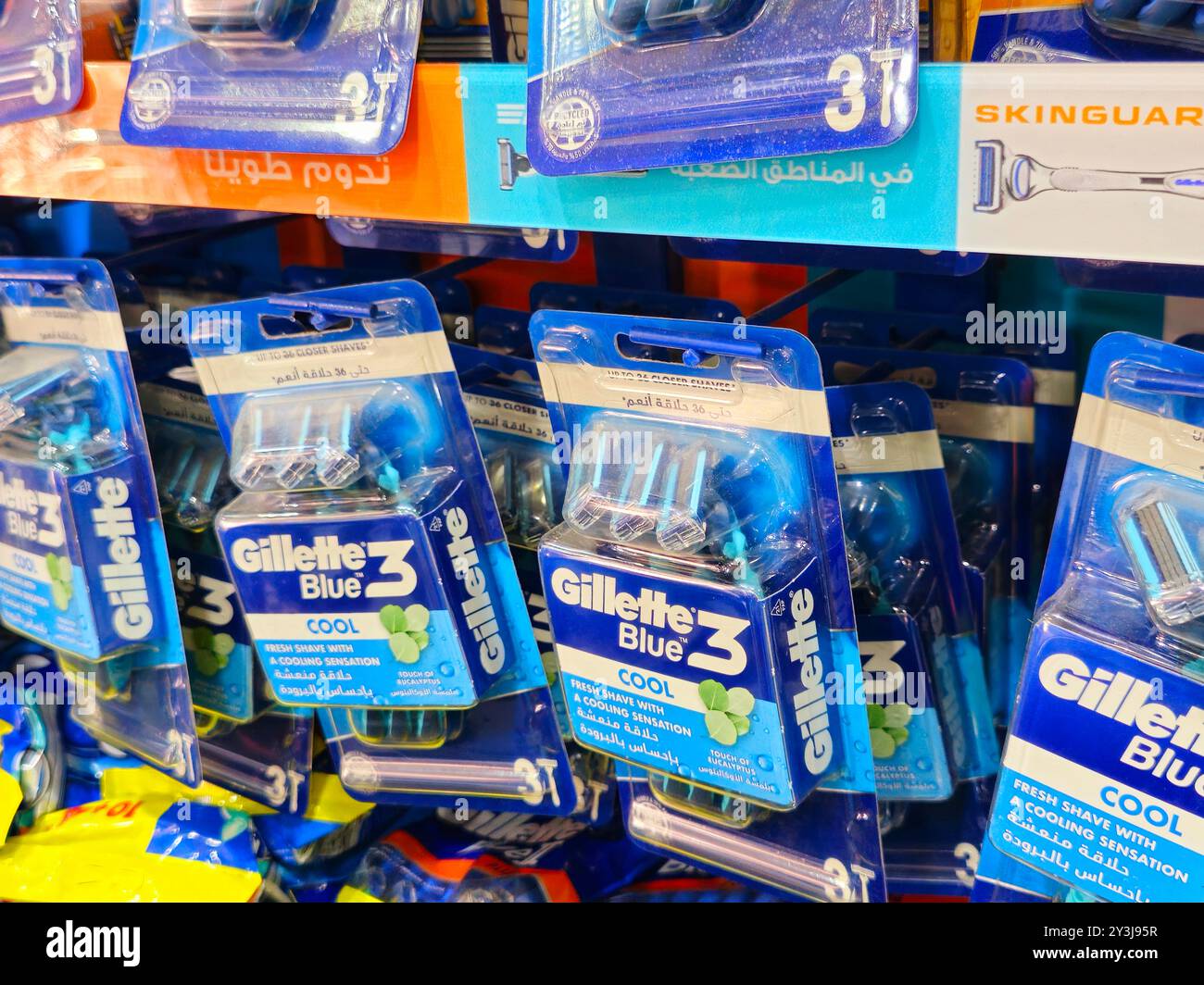 Gillette razors disposable hi-res stock photography and images - Alamy