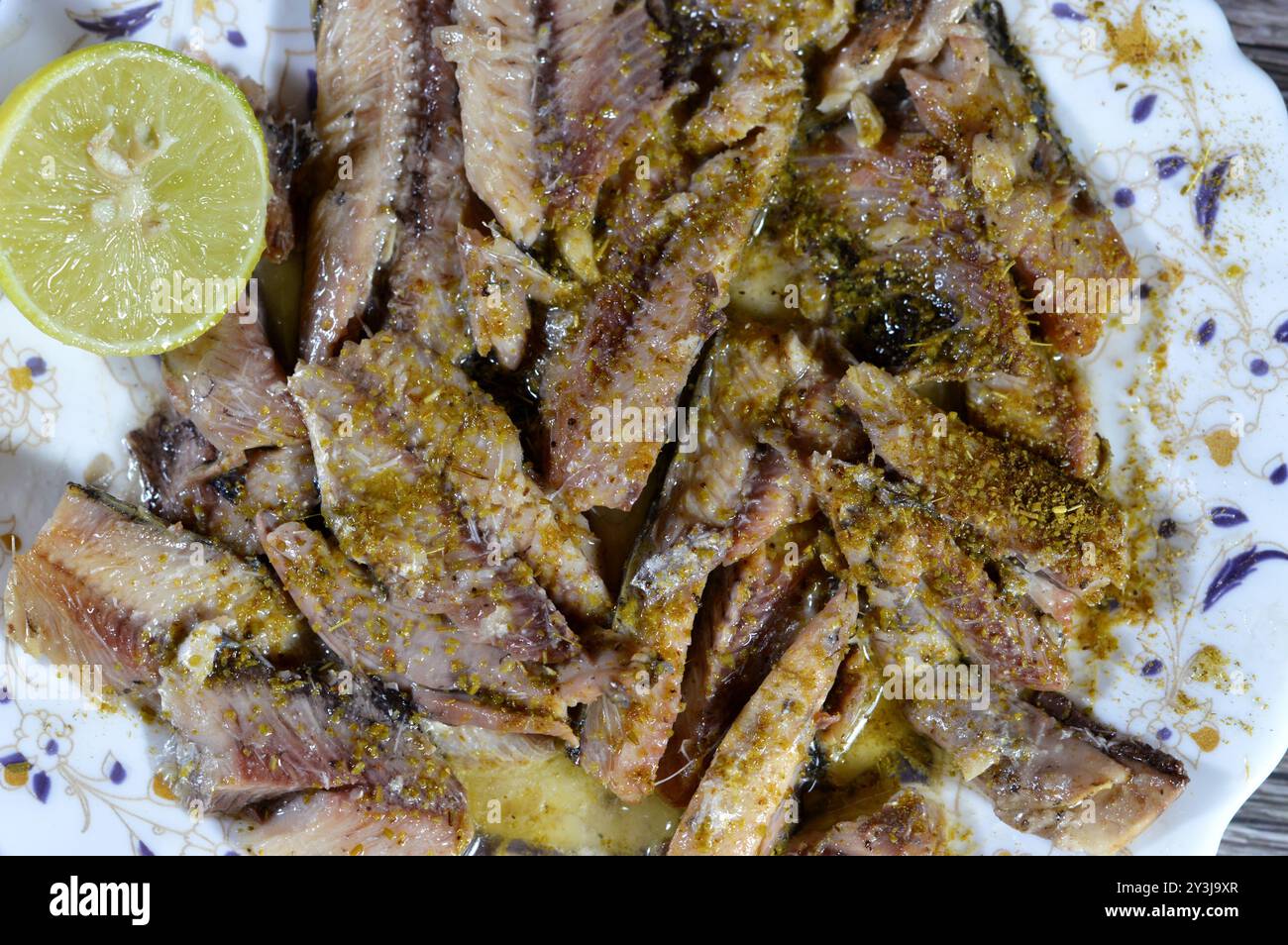 Canned spiced Sardines in vegetable oil, easy opening, sardine fish ...