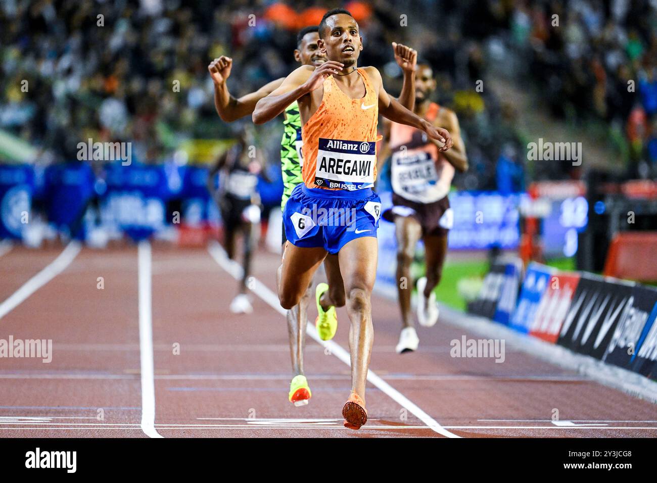 Winner Ethiopian Berihu Aregawi crosses the finish of the men 5000m ...