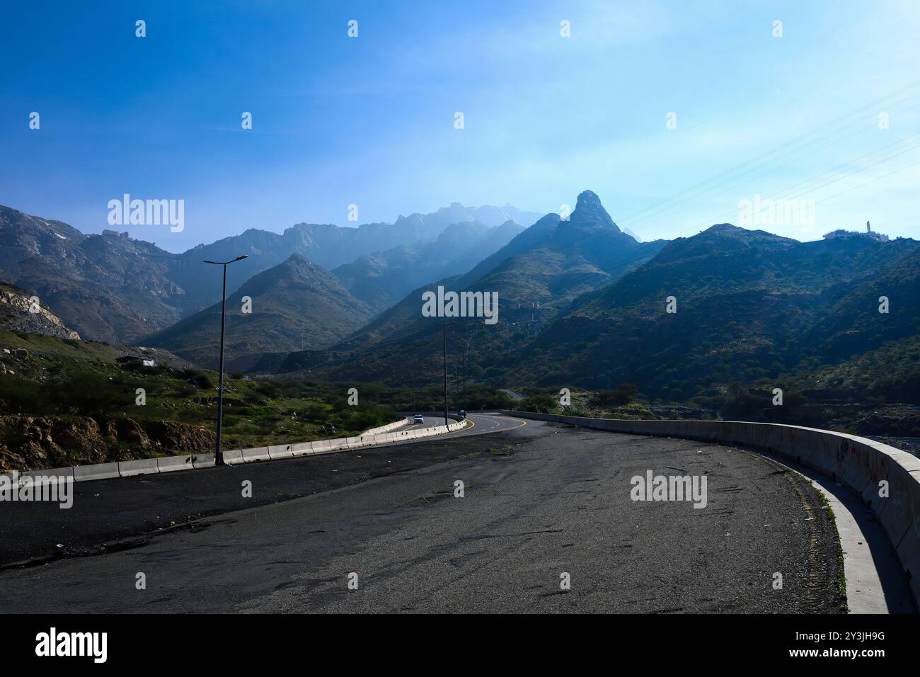 Beutiful mountain road to Taif from Makkah, Saudi Arabia Stock Photo ...