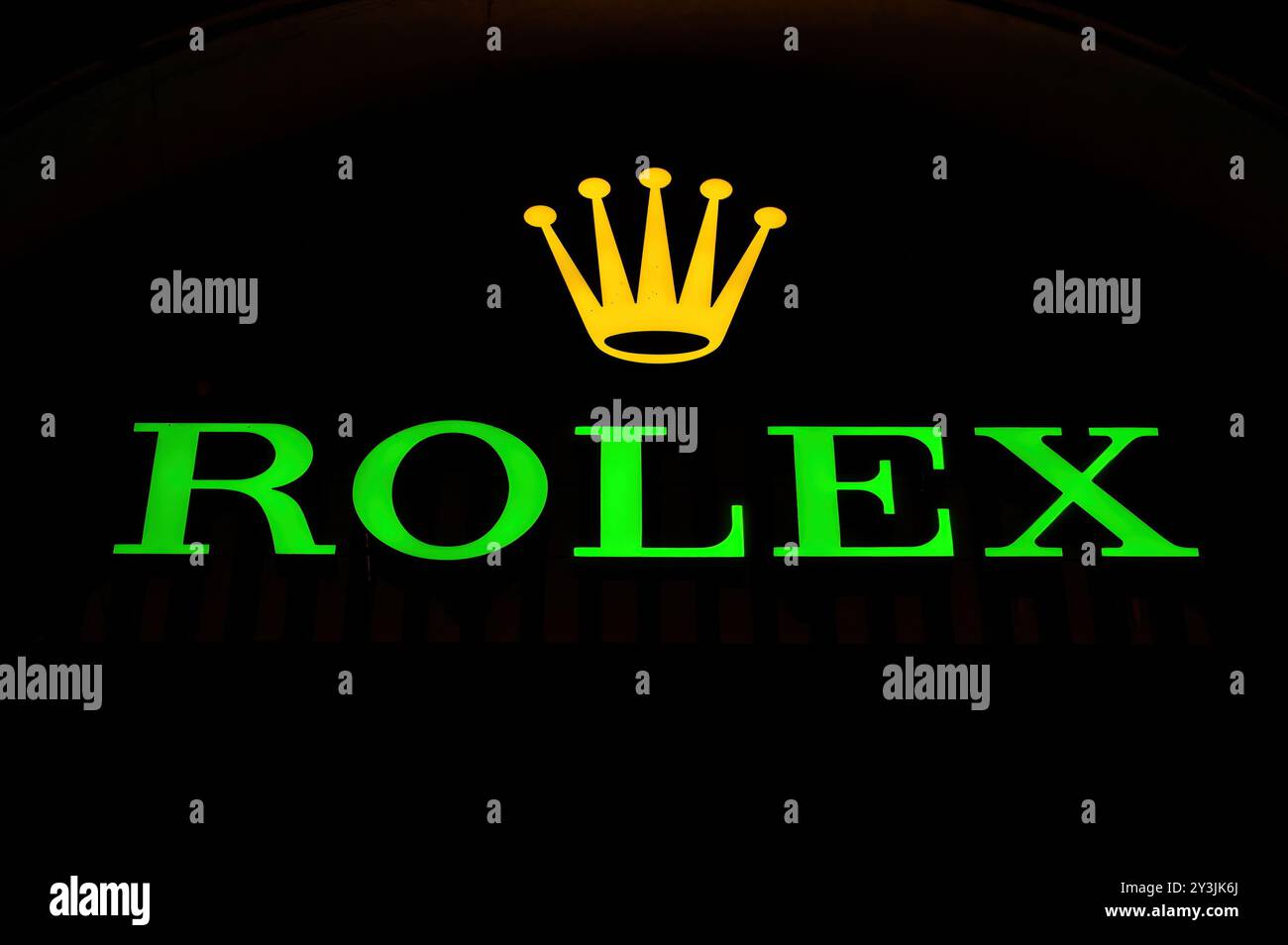 Rolex logo hi-res stock photography and images - Alamy