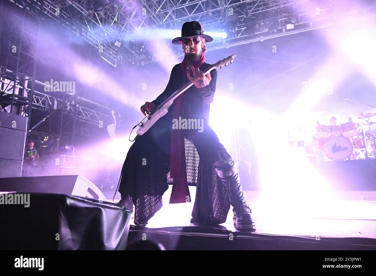 Dave Navarro performs with Jane's Addiction at Pier 17 Rooftop on ...