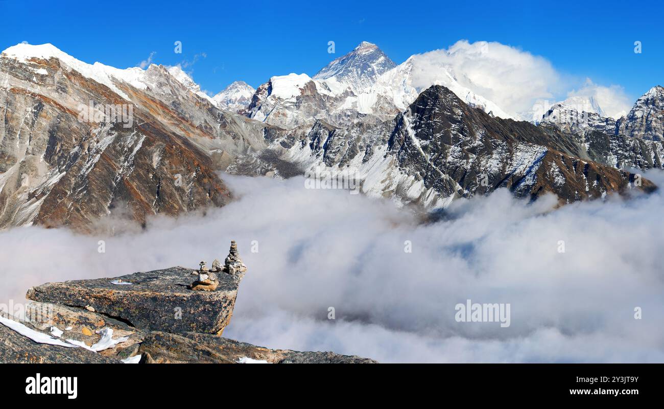 View of mount Everest, Lhotse and Makalu from gokyo peak with stone ...