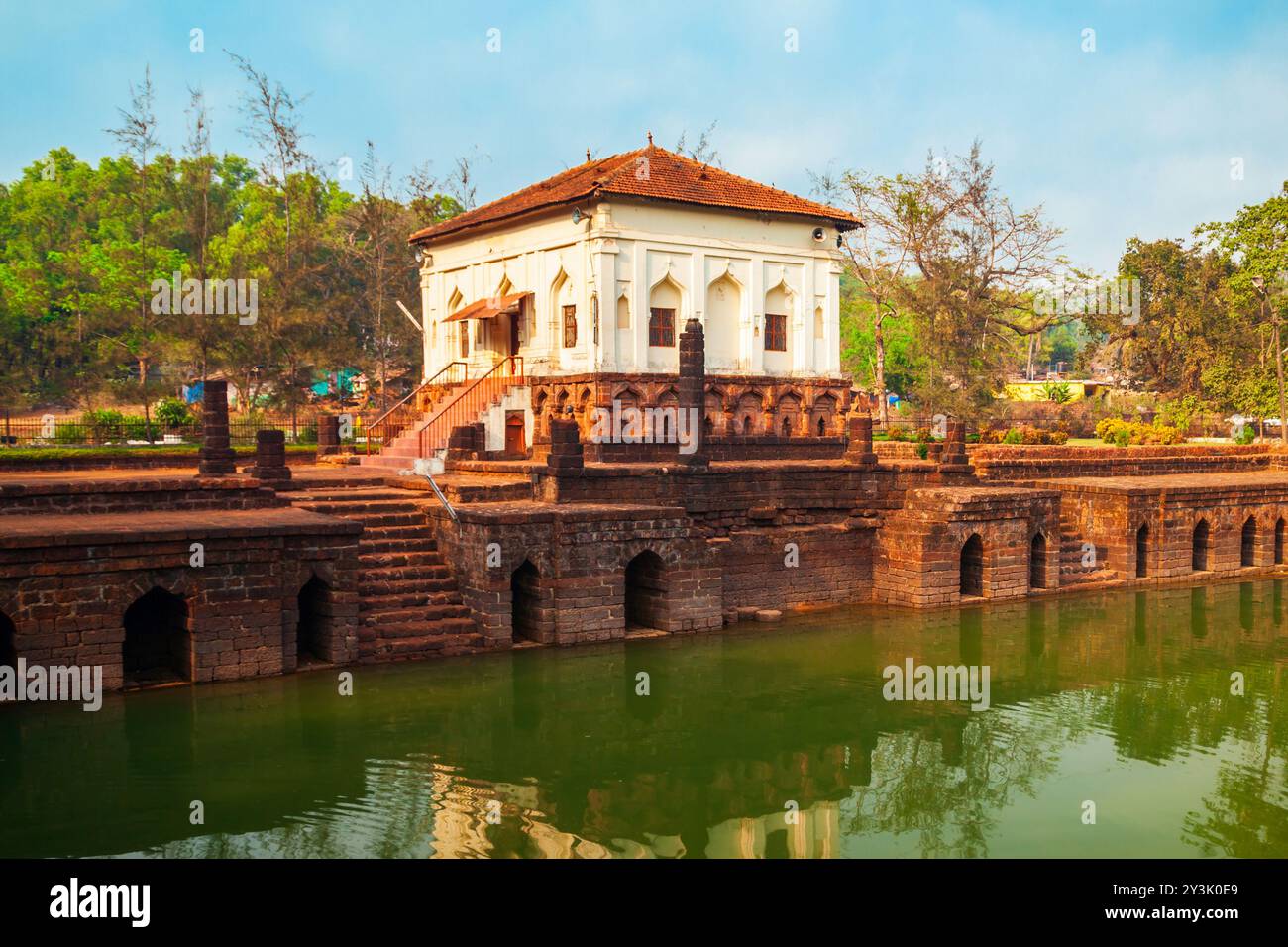 Safa Shahouri Masjid is a mosque located at Ponda city in Goa state of ...