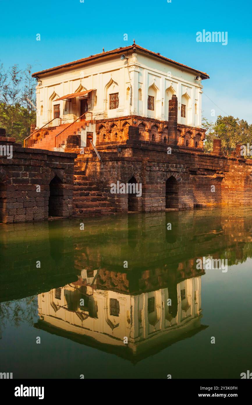 Safa Shahouri Masjid is a mosque located at Ponda city in Goa state of ...