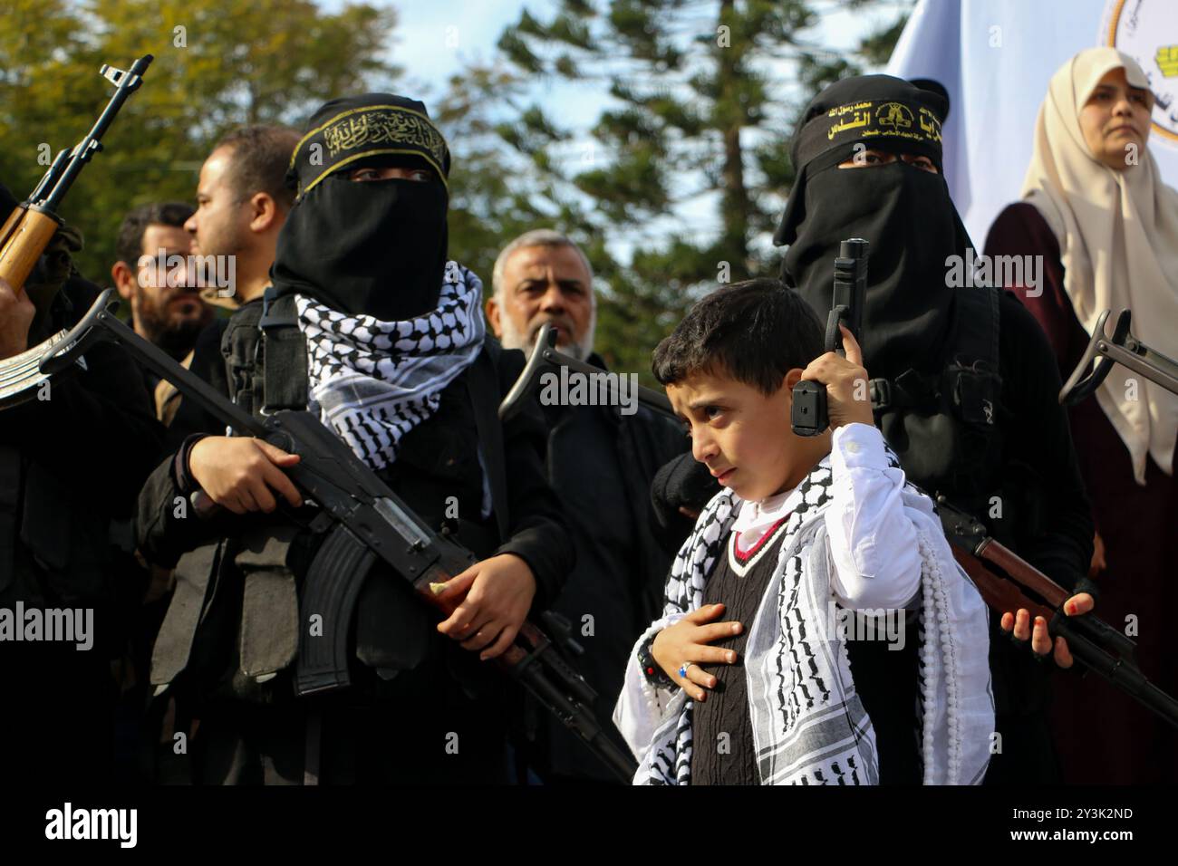 Islamic fighters all female hi-res stock photography and images - Alamy
