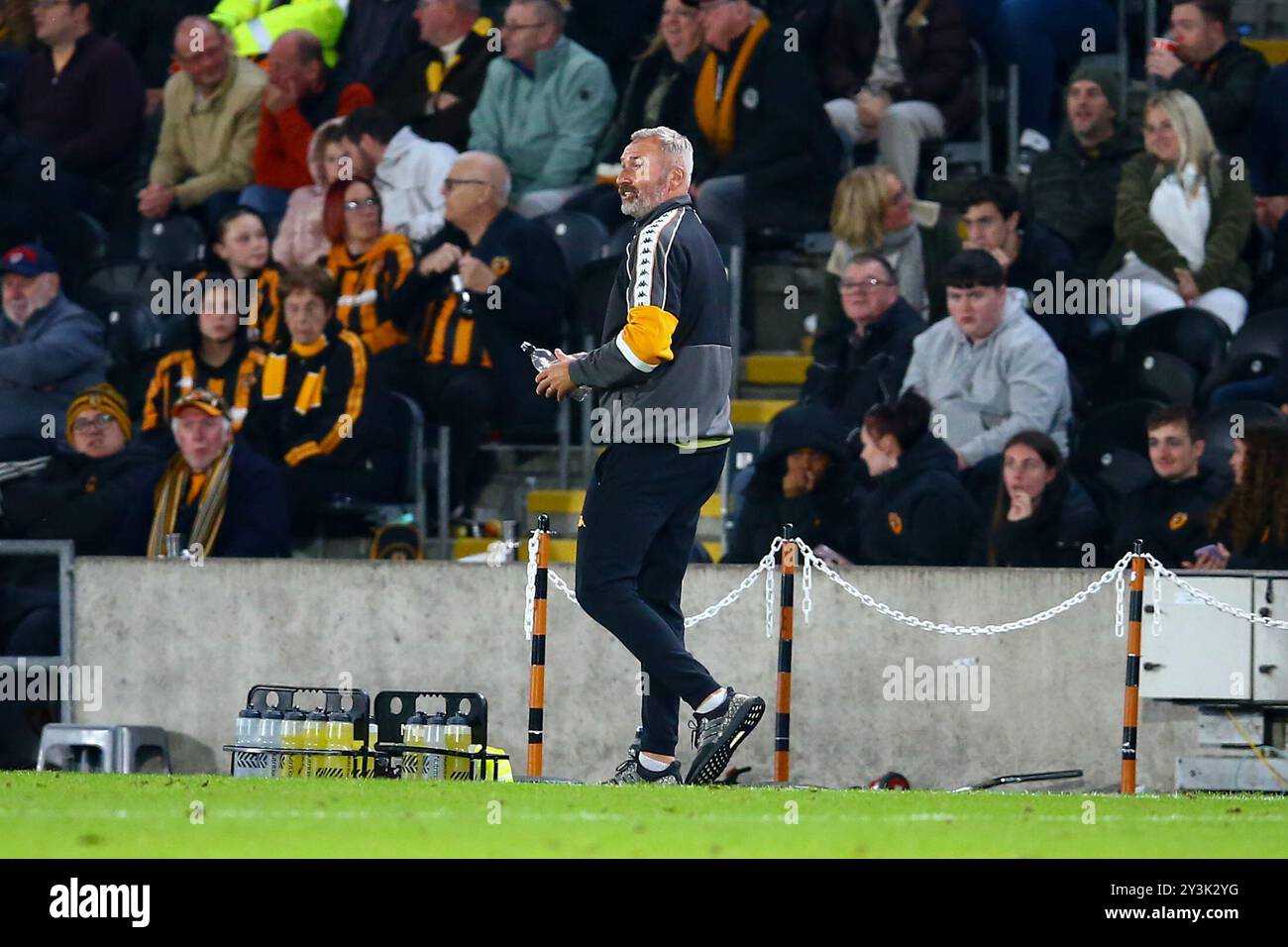 MKM Stadium, Hull, England - 14th September 2024 Tim Walter Manager of ...