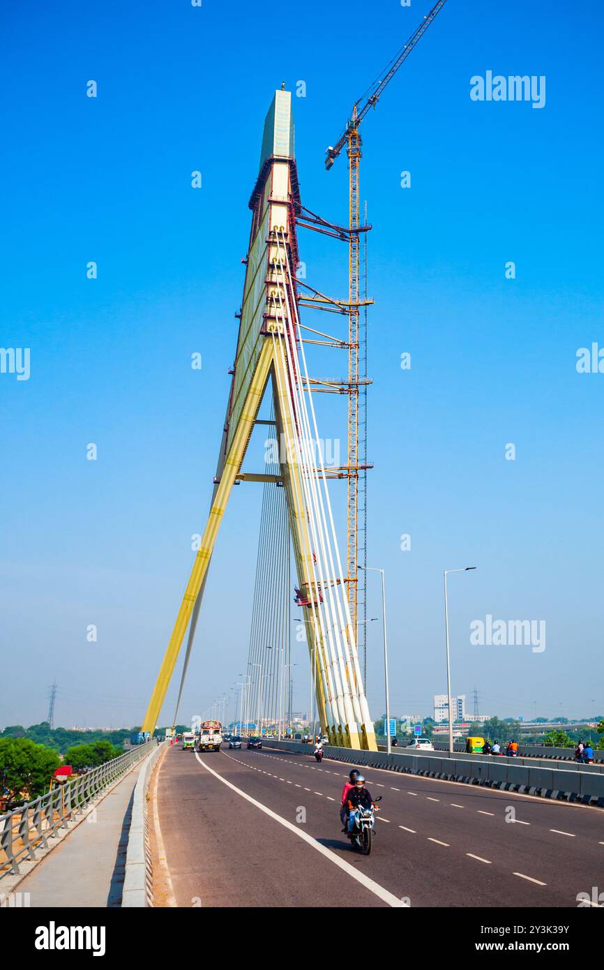 NEW DELHI, INDIA - OCTOBER 06, 2019: Signature Bridge is a cantilever ...