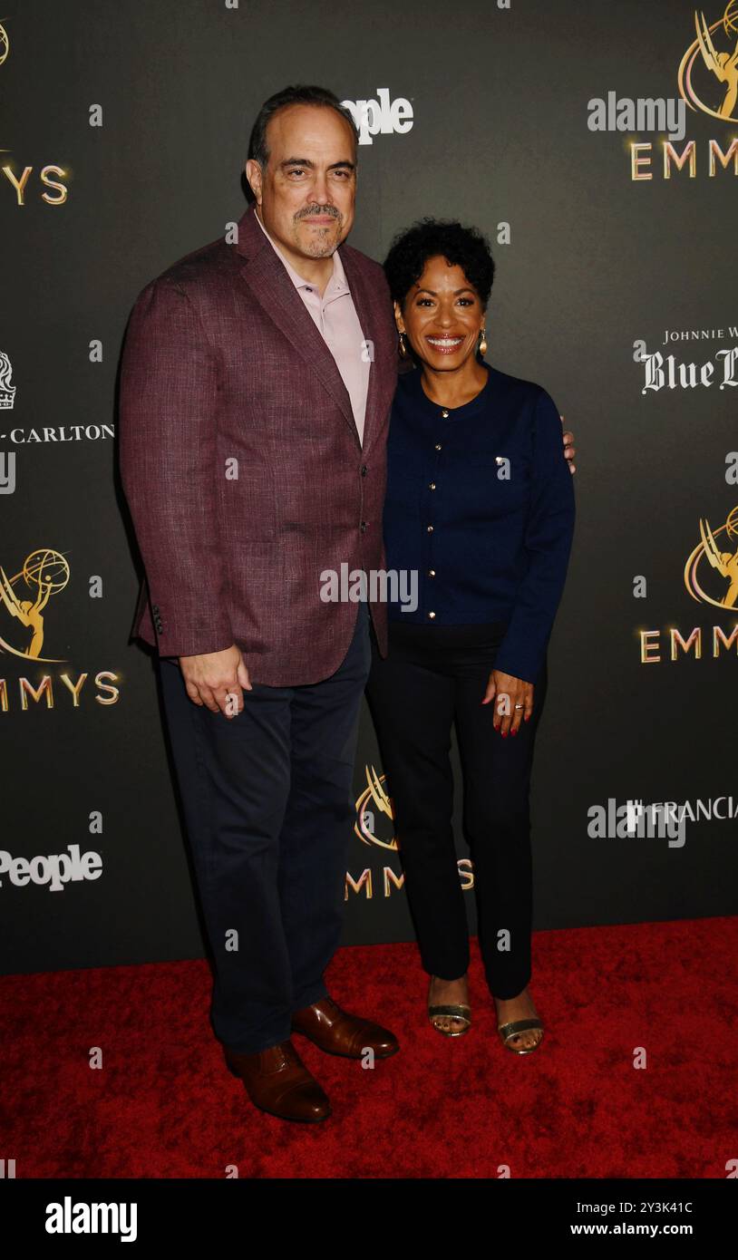 BEVERLY HILLS, CALIFORNIA - SEPTEMBER 13: (L-R) David Zayas and Liza ...