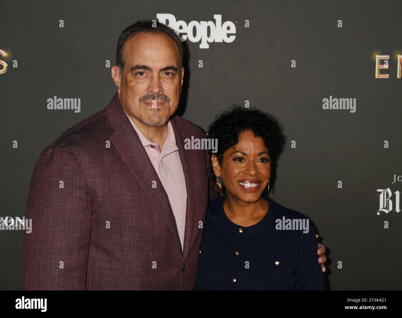 BEVERLY HILLS, CALIFORNIA - SEPTEMBER 13: (L-R) David Zayas and Liza ...