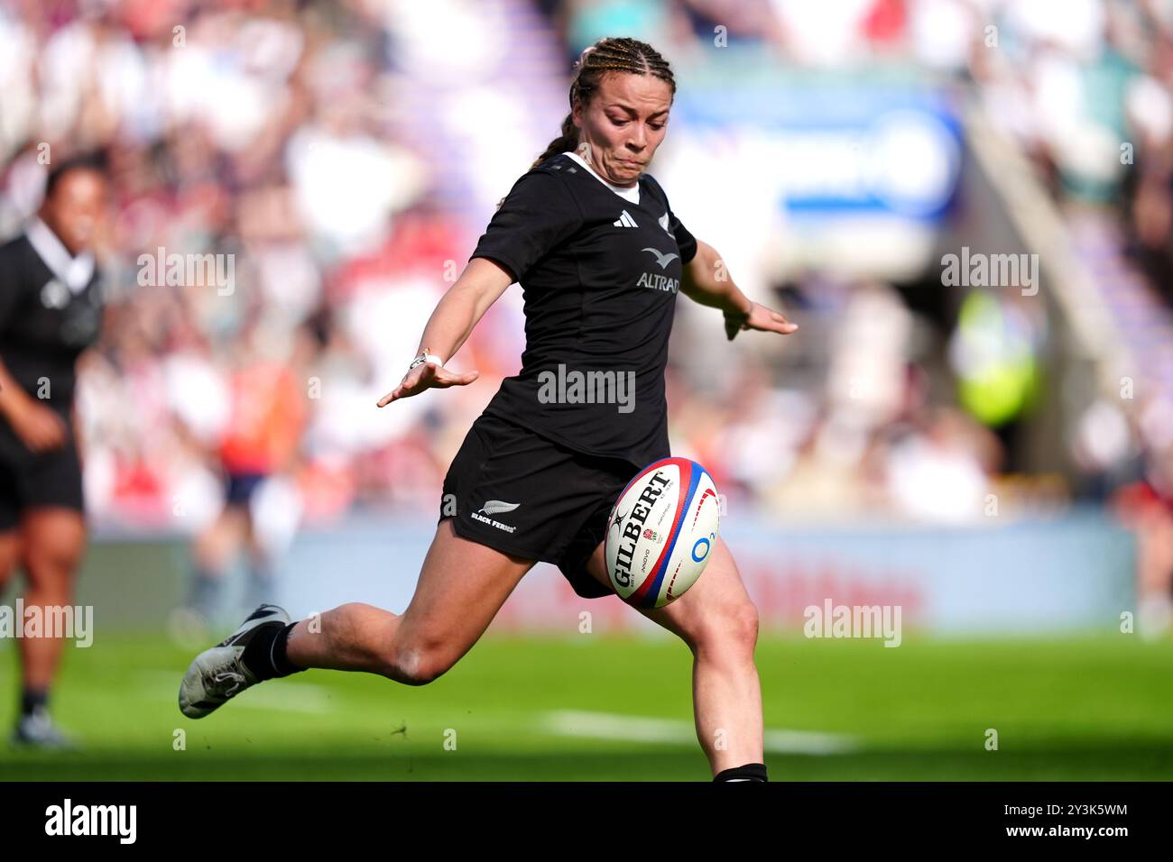 New Zealand's Renee Holmes clears the ball during the Women's ...