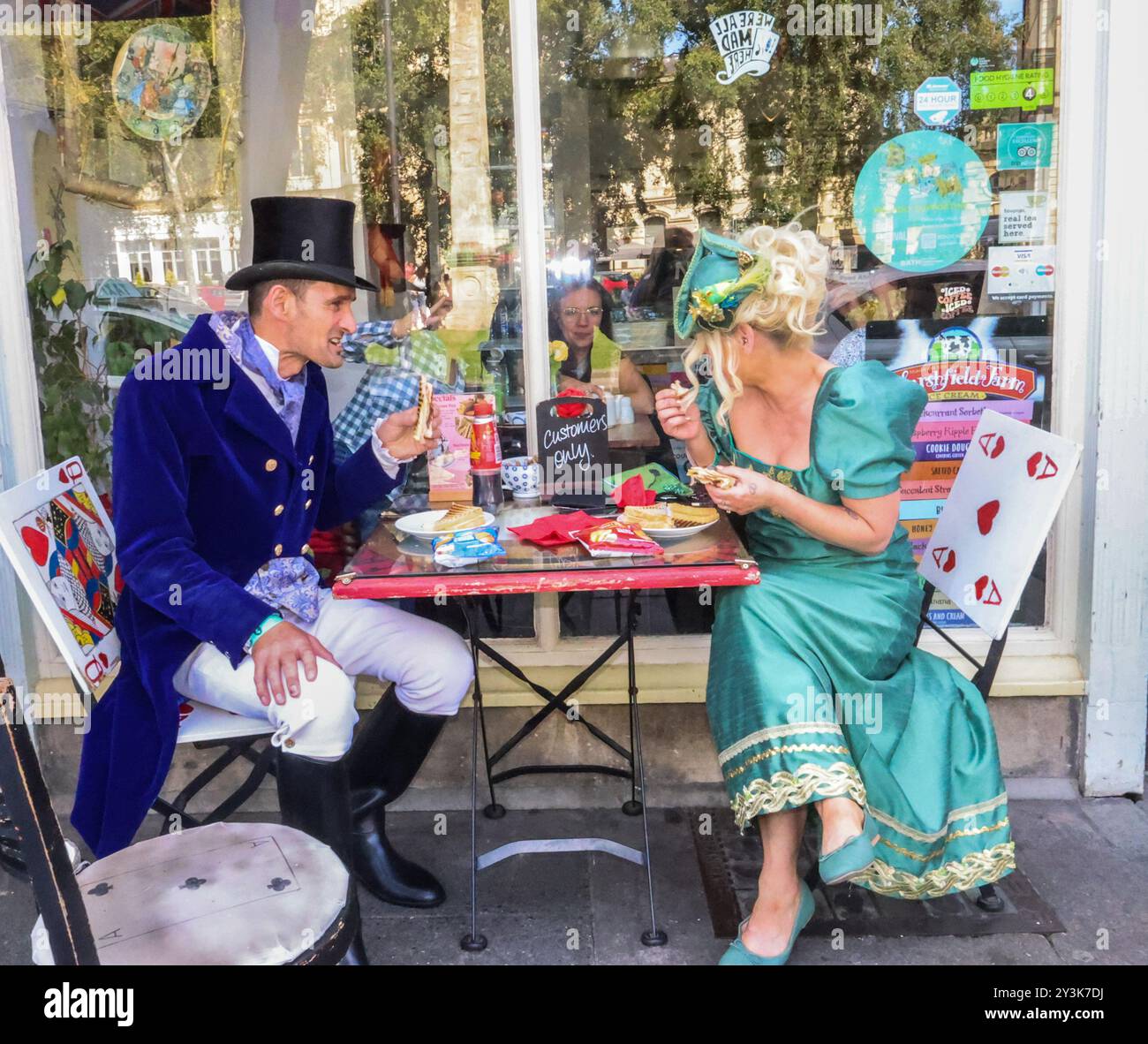 Jane austin festival people in period costumes hi-res stock photography ...