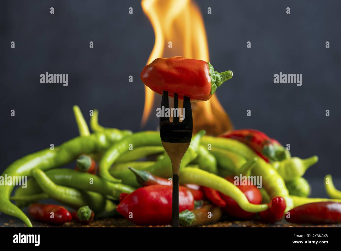 Pepperoni plant hi-res stock photography and images - Alamy