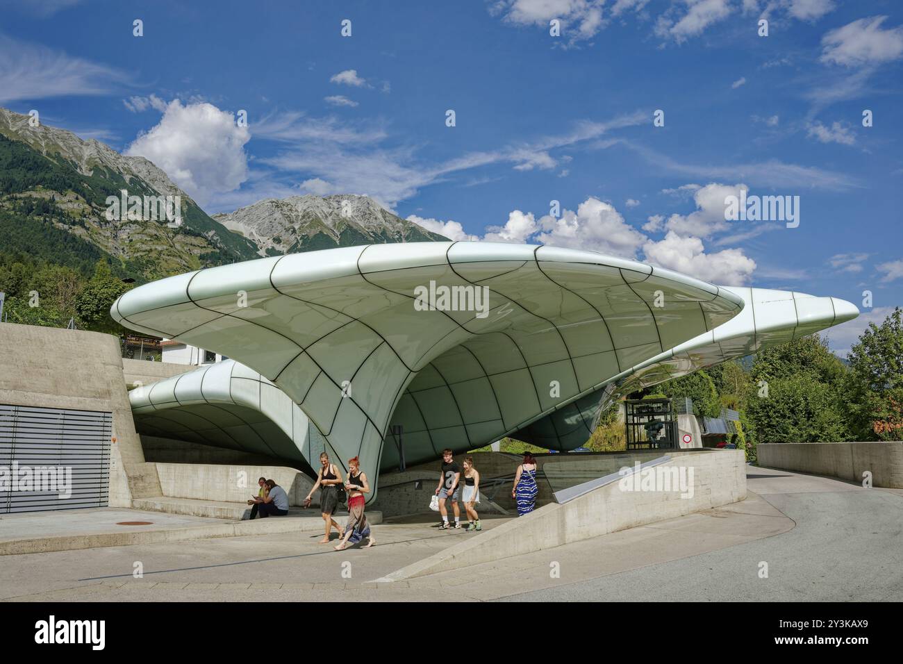 Seegrube station, cable car of the Innsbrucker Nordkettenbahnen, alpine ...
