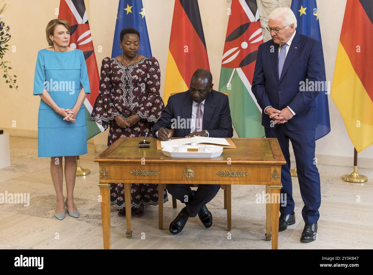 William Samoei Ruto (President of the Republic of Kenya) signing the ...