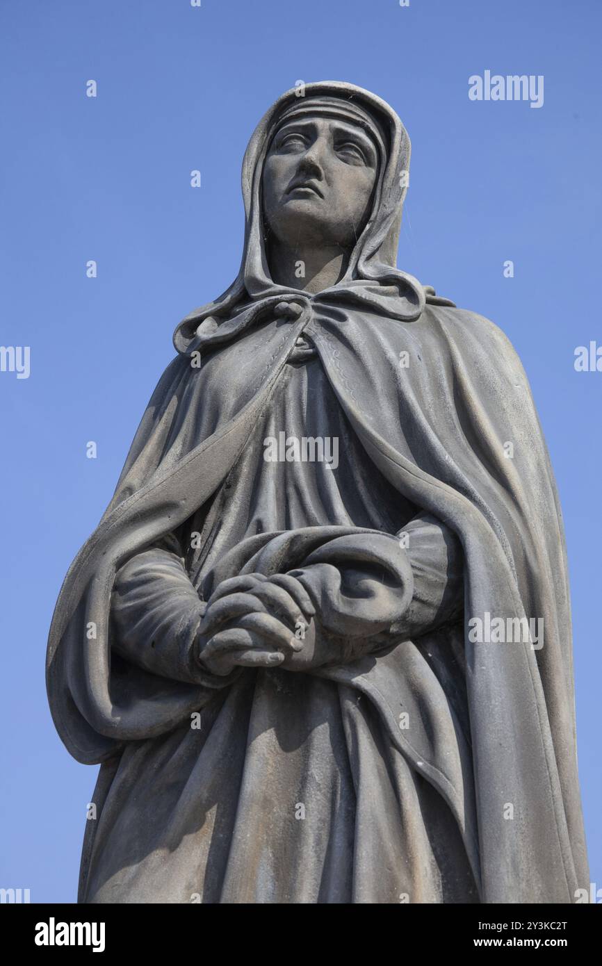 The Crucifix and Calvary, Charles Bridge, Prague Stock Photo - Alamy