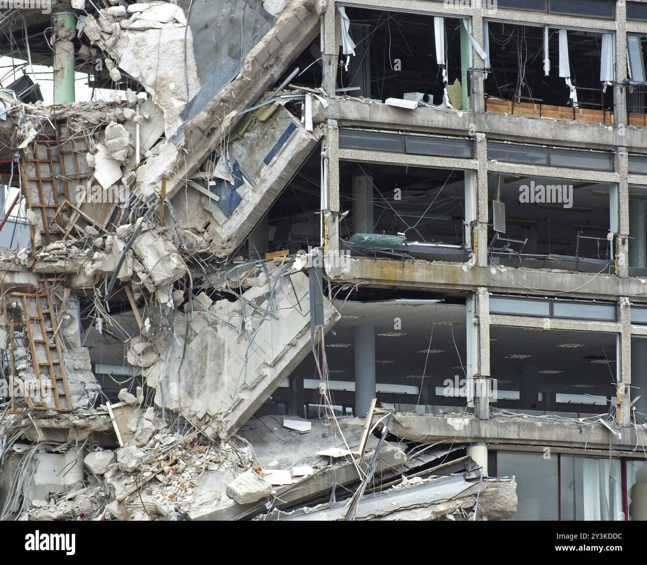 Exposed debris hi-res stock photography and images - Alamy