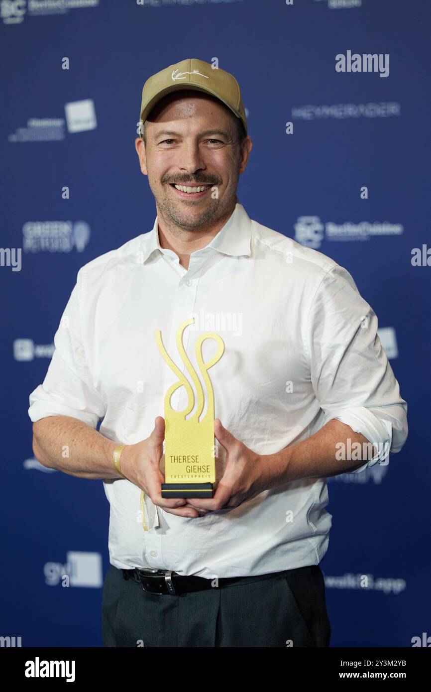 Berlin, Germany. 13th Sep, 2024. David Ruland receives the Therese ...