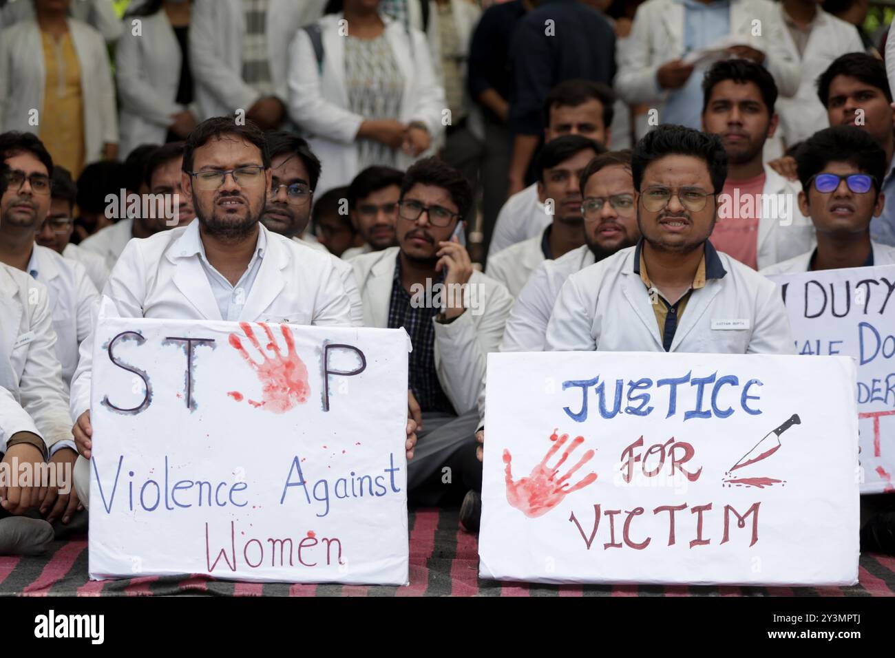 Doctors of stage a protest amid the nationwide strike against the rape ...