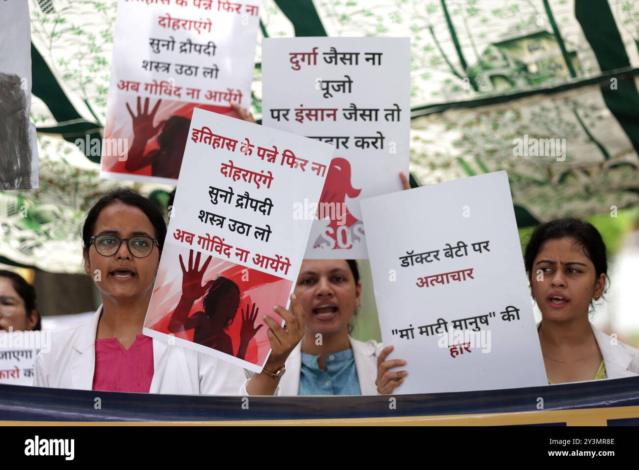 Doctors of stage a protest amid the nationwide strike against the rape ...