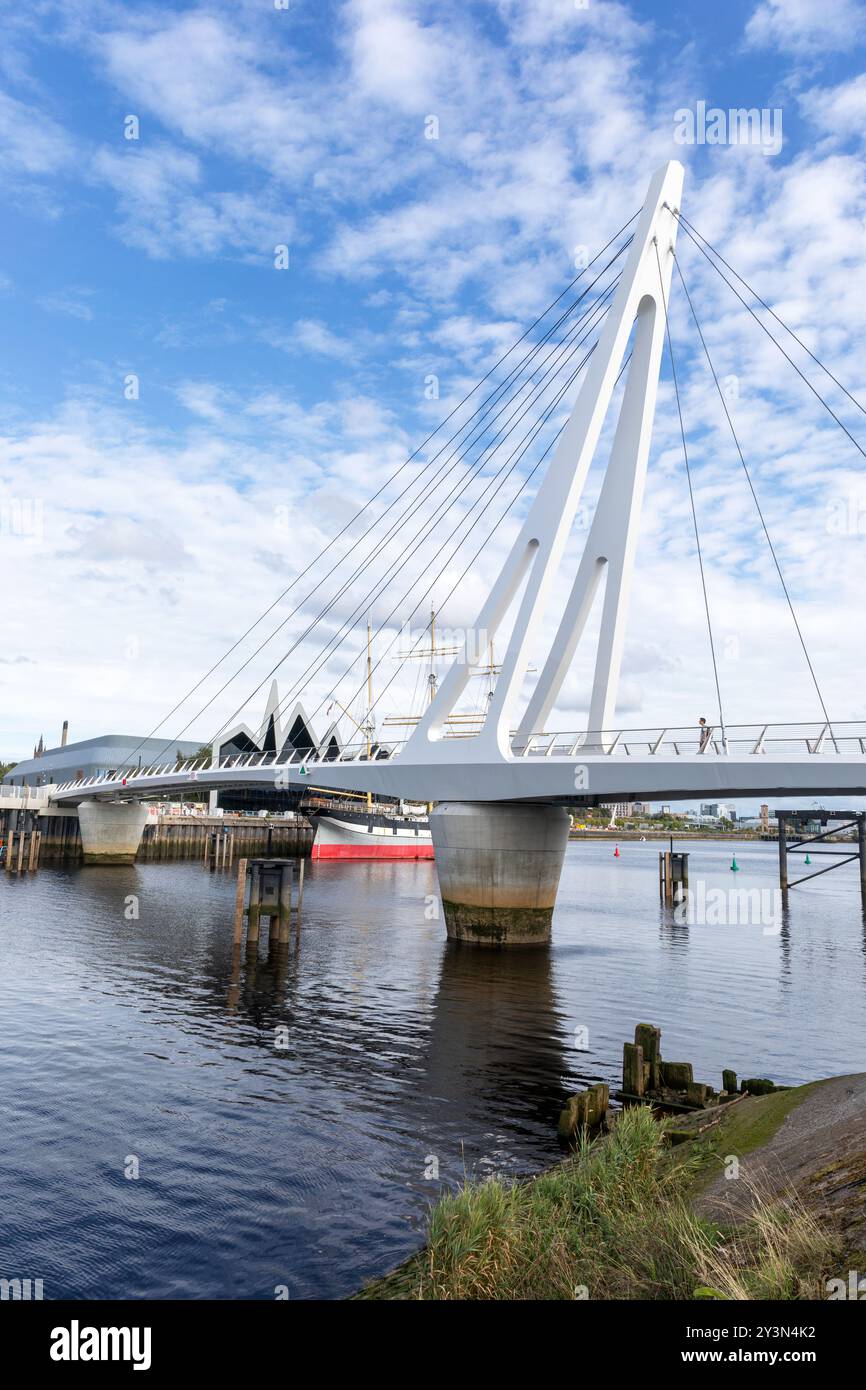The Govan-Partick Bridge is a new bridge in Glasgow, Scotland, to carry ...