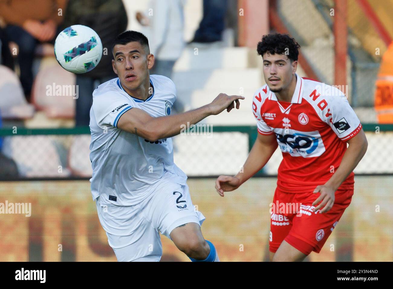 Kortrijk, Belgium. 14th Sep, 2024. Club's Zaid Romero and Kortrijk's ...