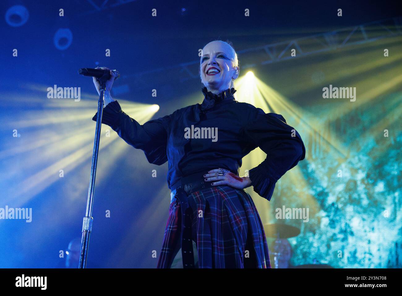 1990s band garbage hi-res stock photography and images - Alamy