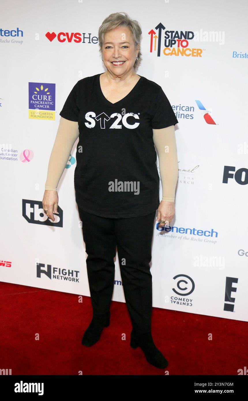 Kathy Bates at the 5th Biennial Stand Up To Cancer held at the Walt ...