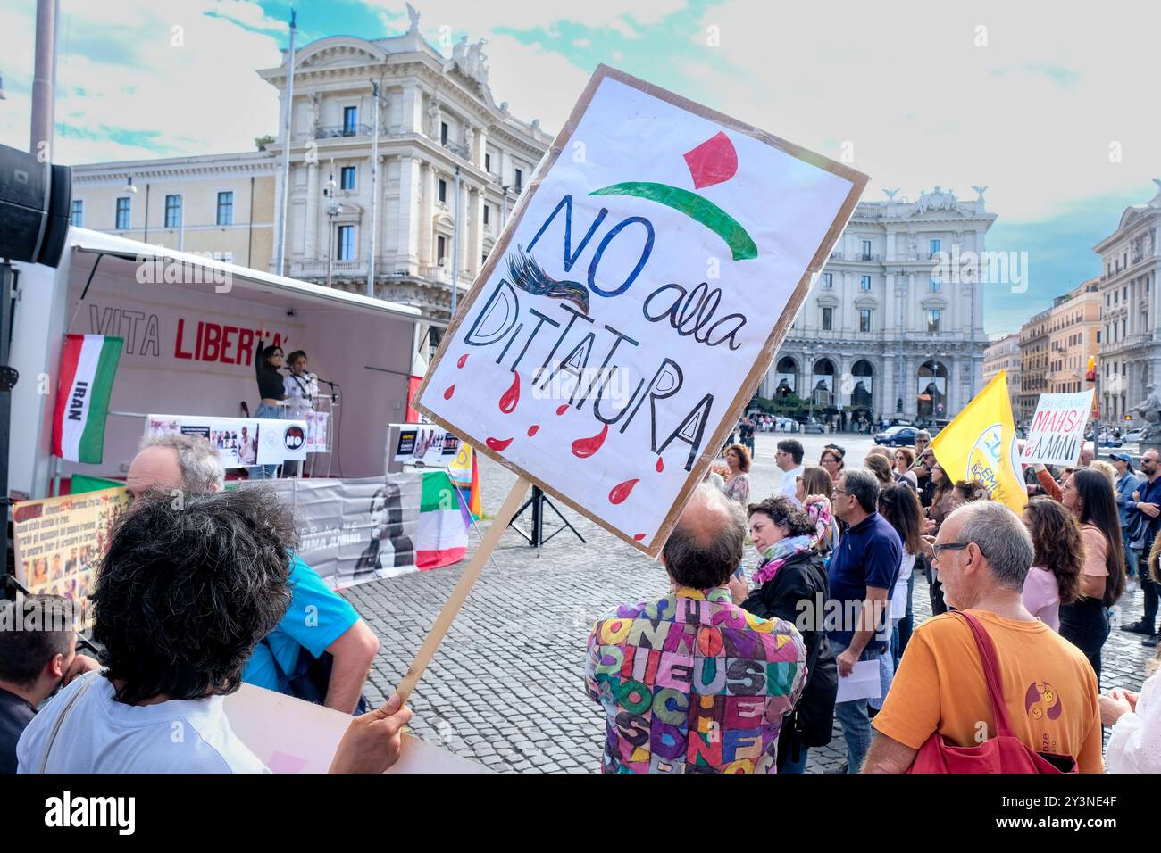 manifestazione indetta per ricordare i due anni dall’inizio delle ...