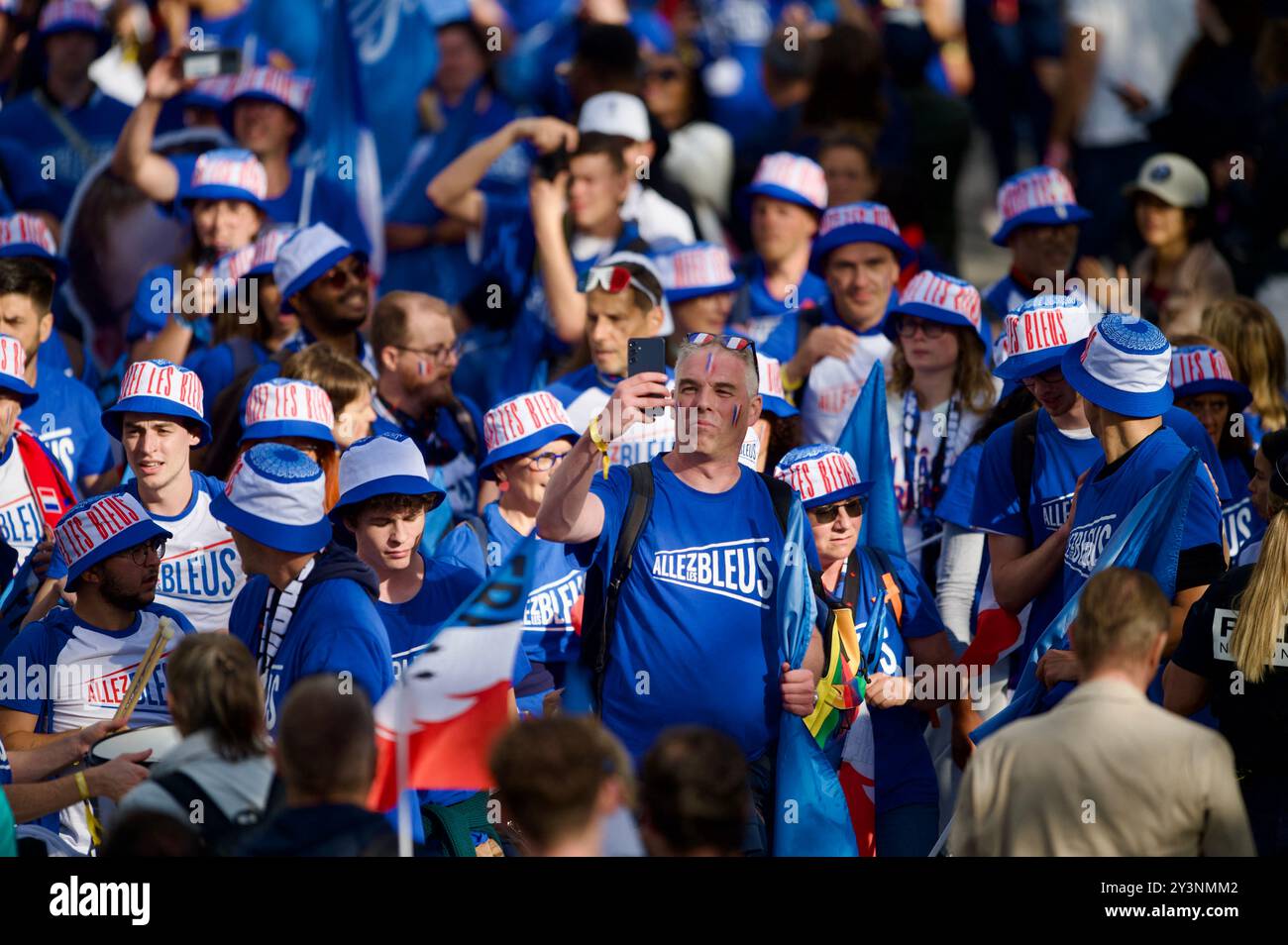 Paris, France. 14th Sep, 2024. Athletes and volunteers on the day of a ...