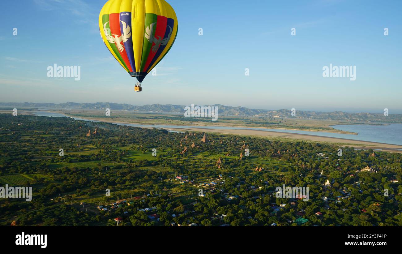 Aerial Majesty: Balloons Over Bagan with Panoramic Views of Ancient ...