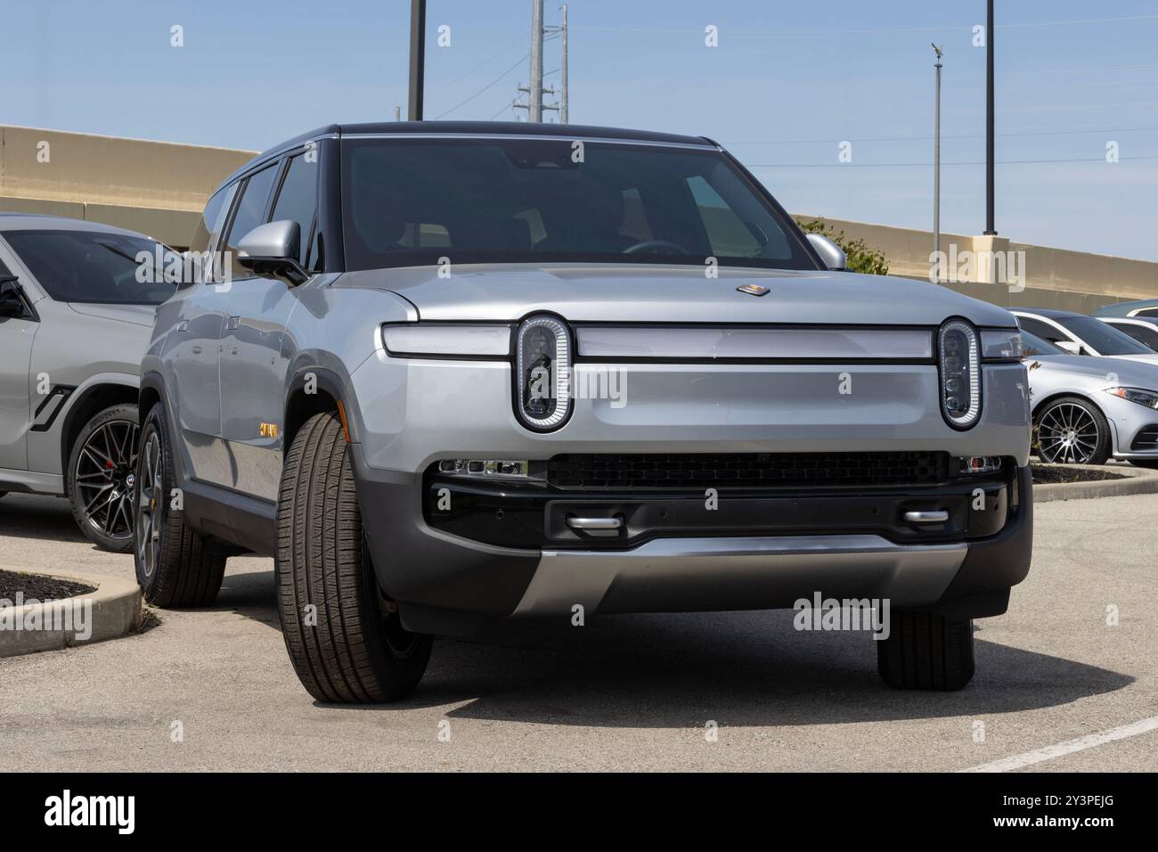 Indianapolis - September 12, 2024: Rivian R1S Adventure SUV display at ...