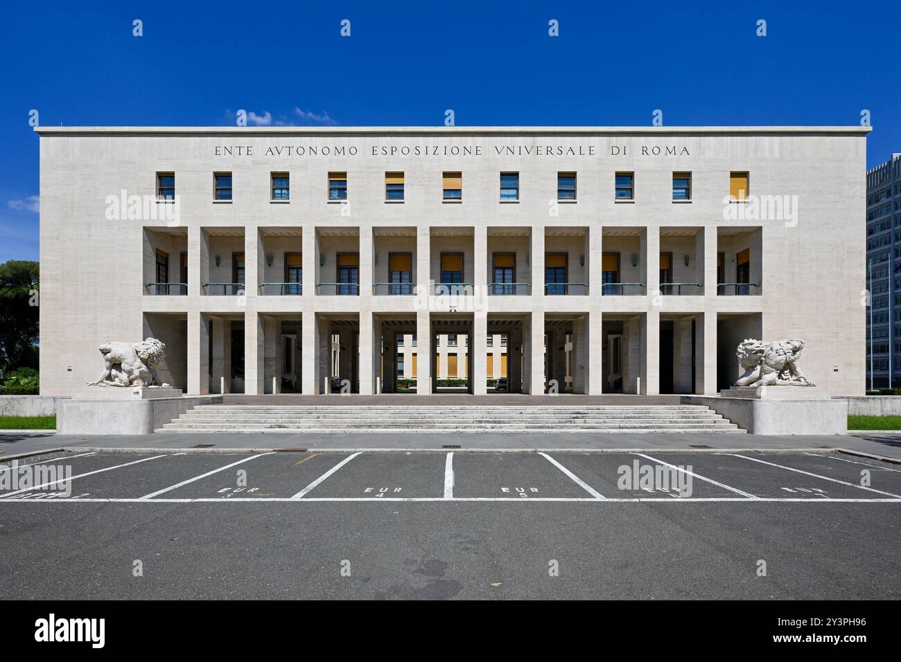 Autonomous body hi-res stock photography and images - Alamy