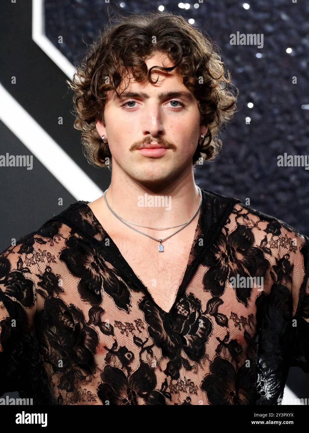 Elmont, New York, USA. 11th Sep, 2024. Benson Boone. 2024 MTV Video ...