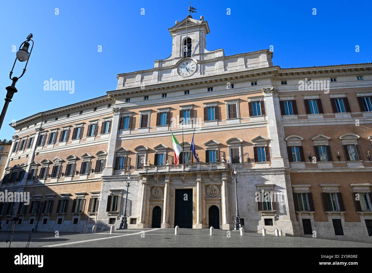 Parliament building Montecitorio palace in Rome, Italy Stock Photo - Alamy