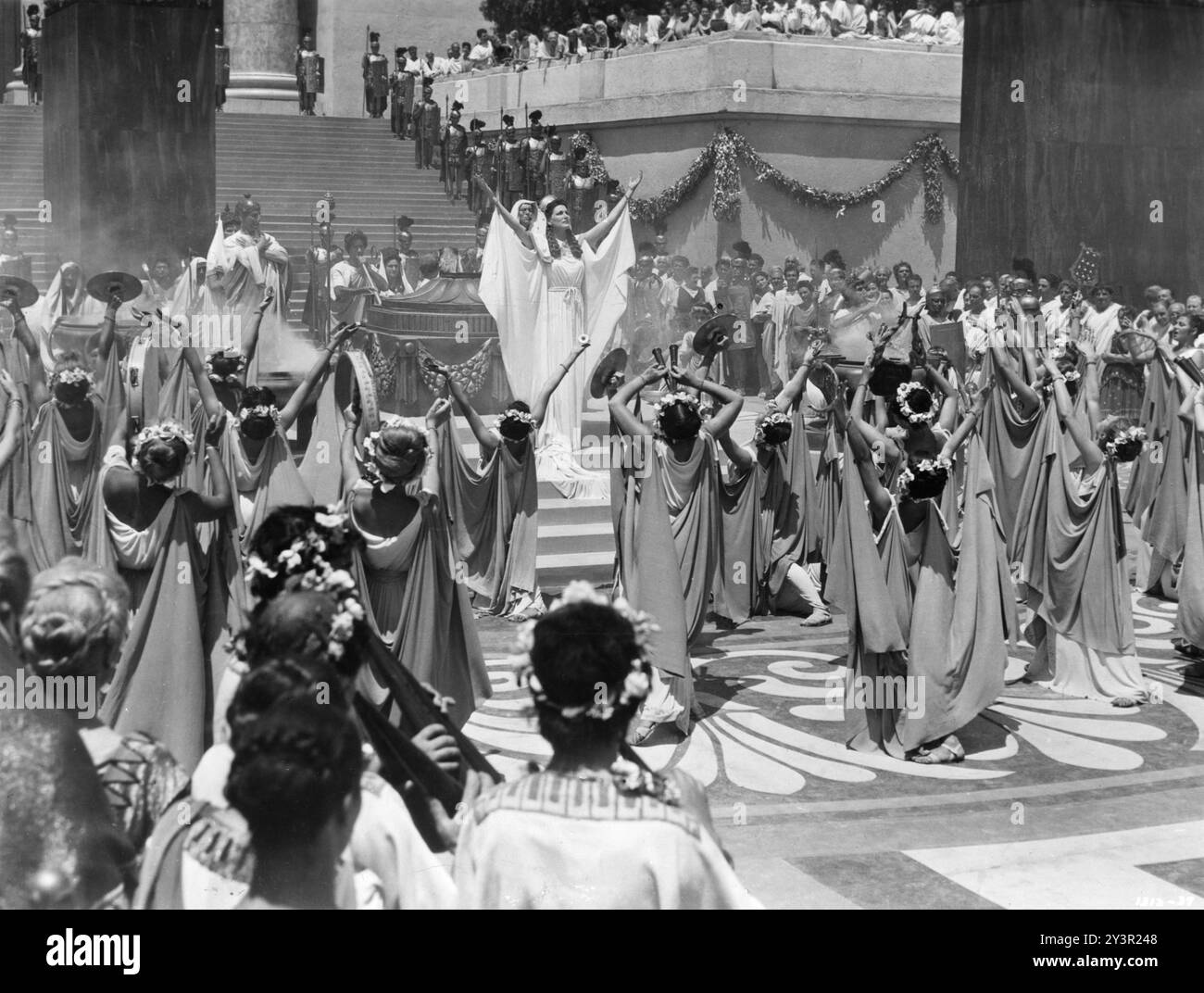 Scene with deborah kerr hi-res stock photography and images - Alamy