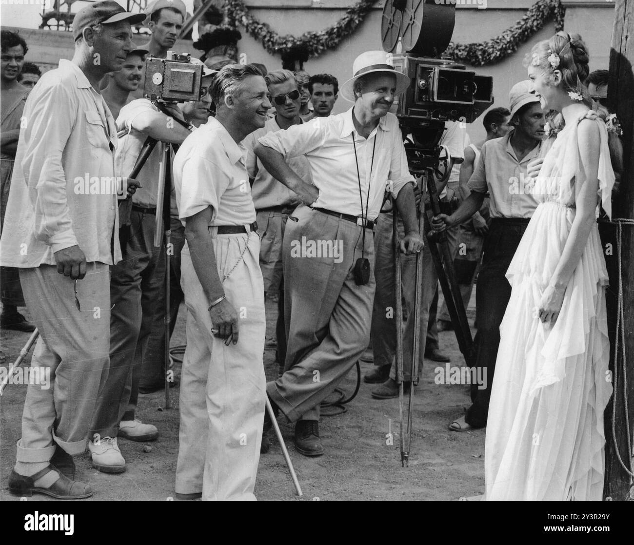 Sword and sandal movie hi-res stock photography and images - Alamy