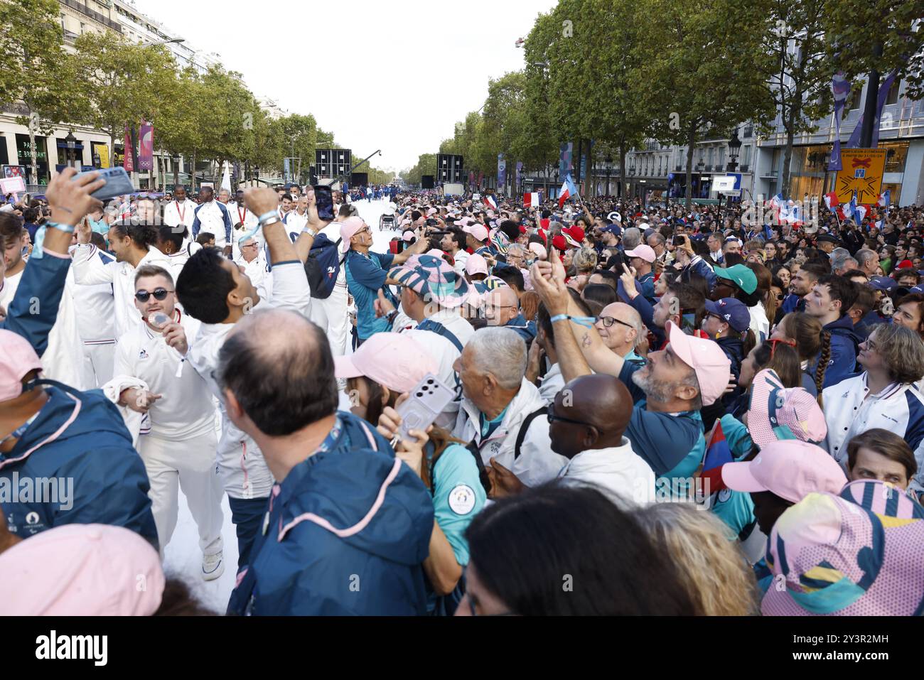 Paris, France. 14th Sep, 2024. French Athletes during the Parade of ...
