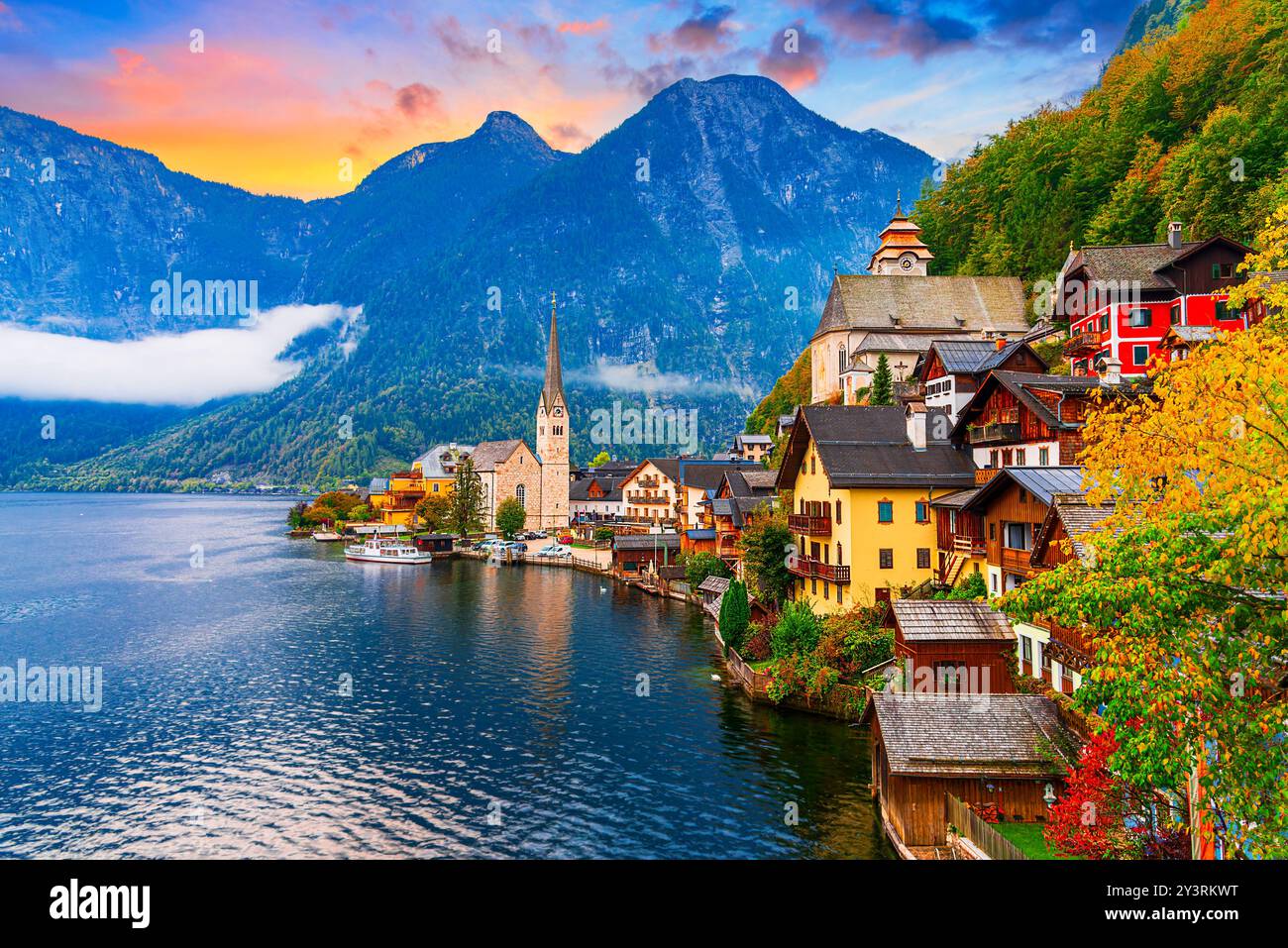 Hallstatt, Austria, Salzkammergut region: Misty autumn morning view of ...