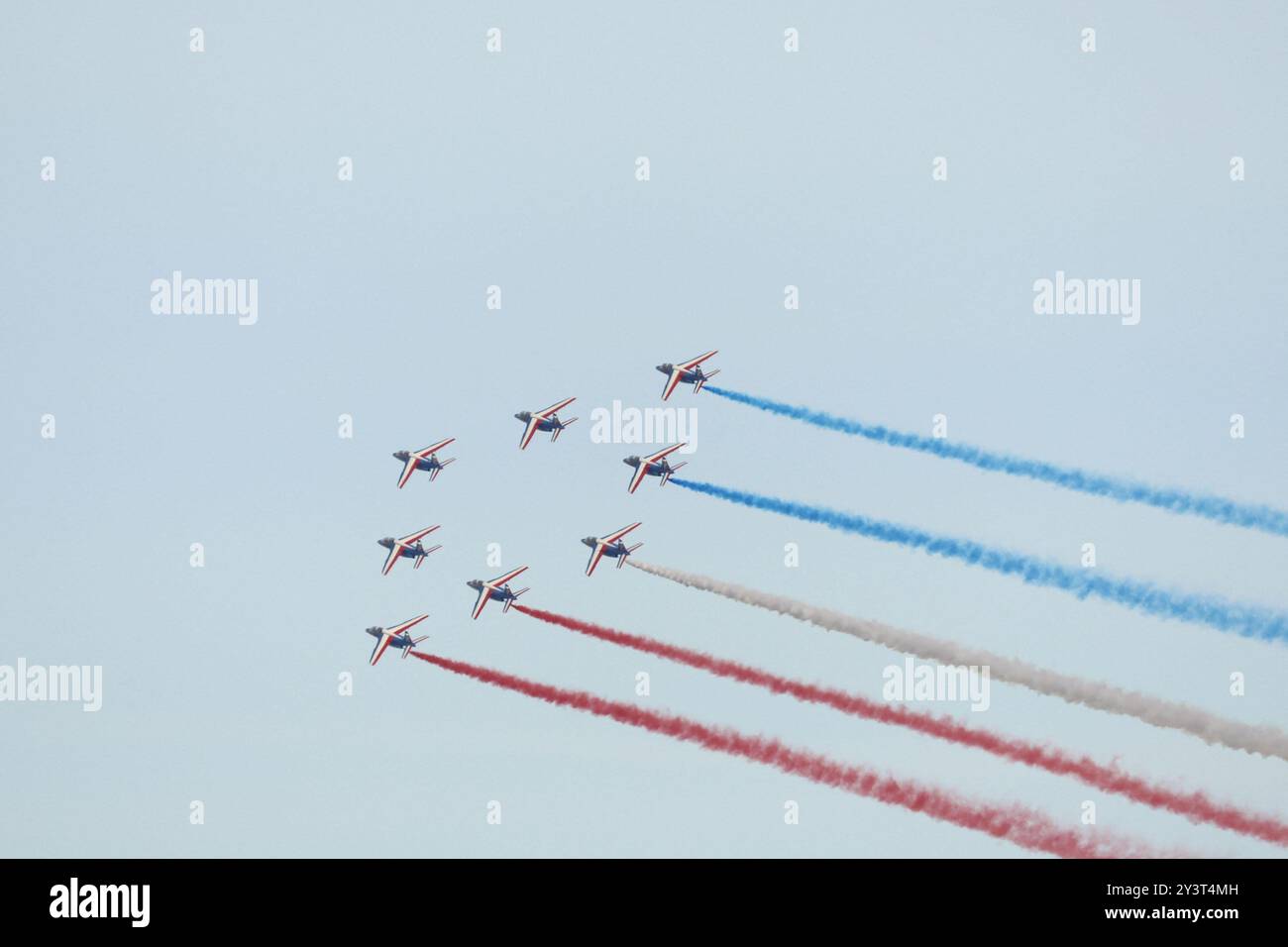 Paris, France. 14th Sep, 2024. The French patrol marks the blue white ...