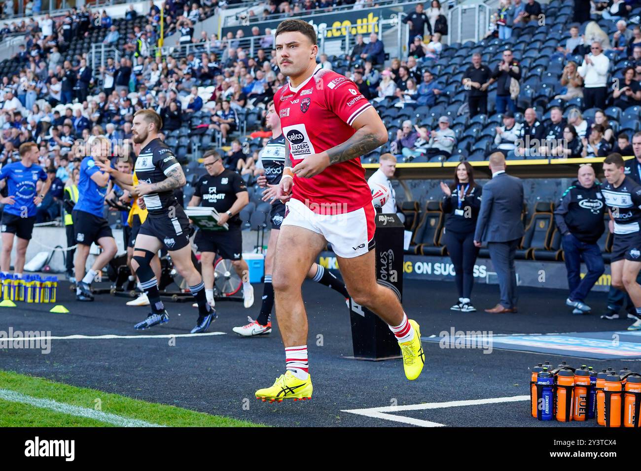 Ollie partington salford hi-res stock photography and images - Alamy