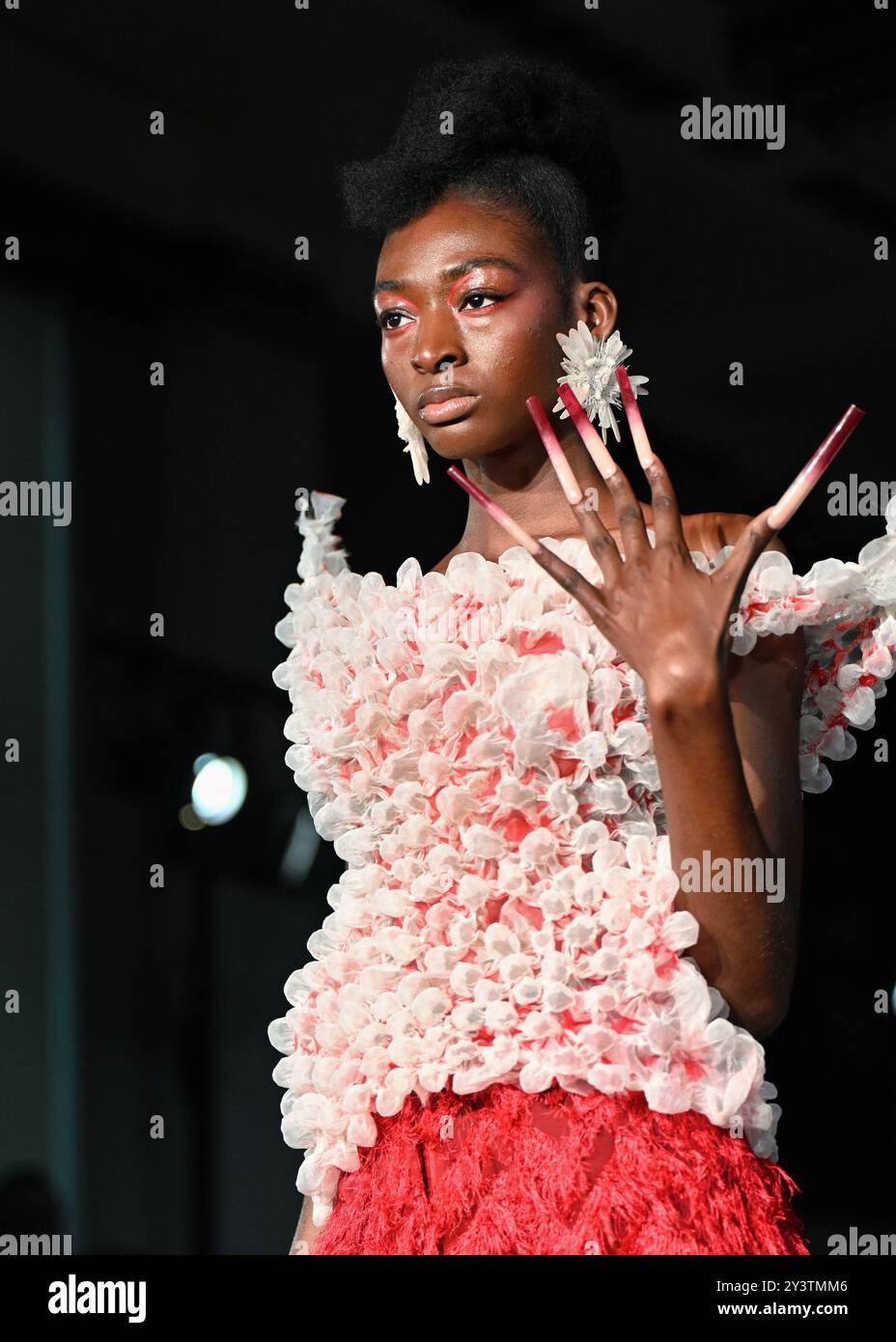 LONDON, UK. 14th Sep, 2024. Karina Bond LFW SS25 at Freemasons Hall ...
